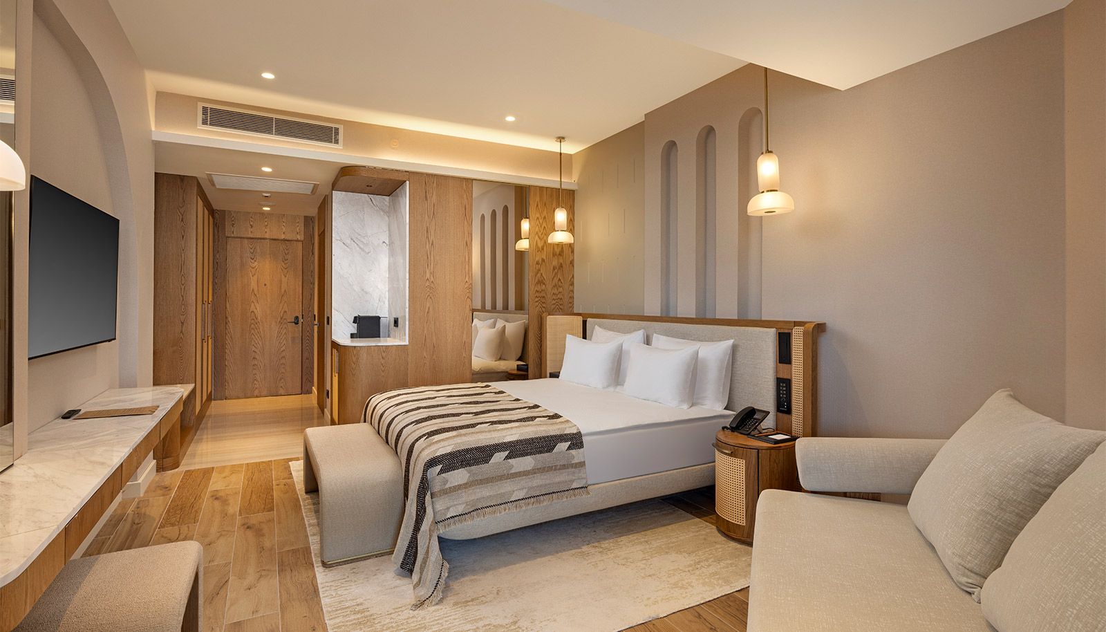 Deluxe Room Pool Access via Stairs I Liberty Signa