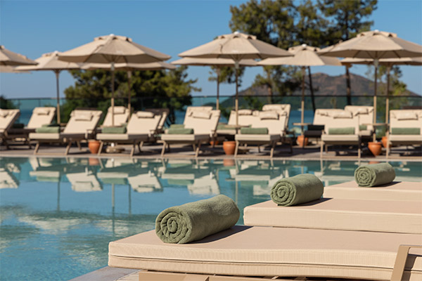Pool Beach | Liberty Signa | Liberty Hotels & Resort